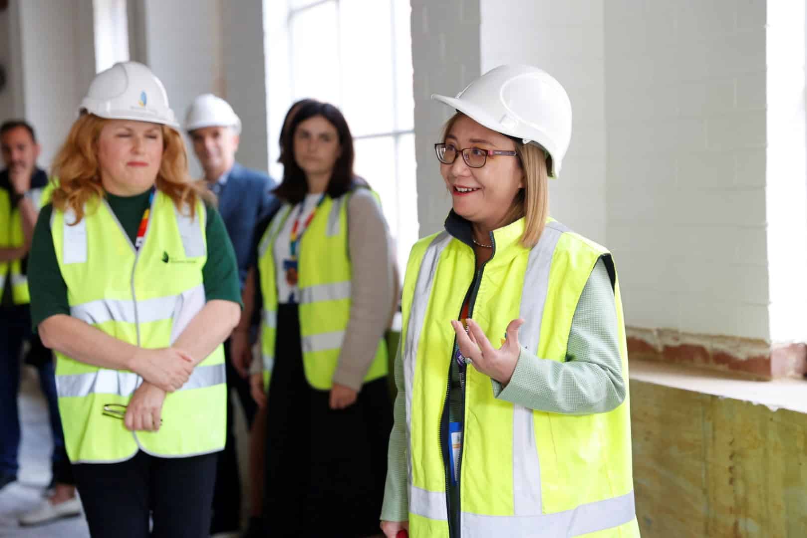 Ministerial visit to Flemington - Moonee Valley Libraries